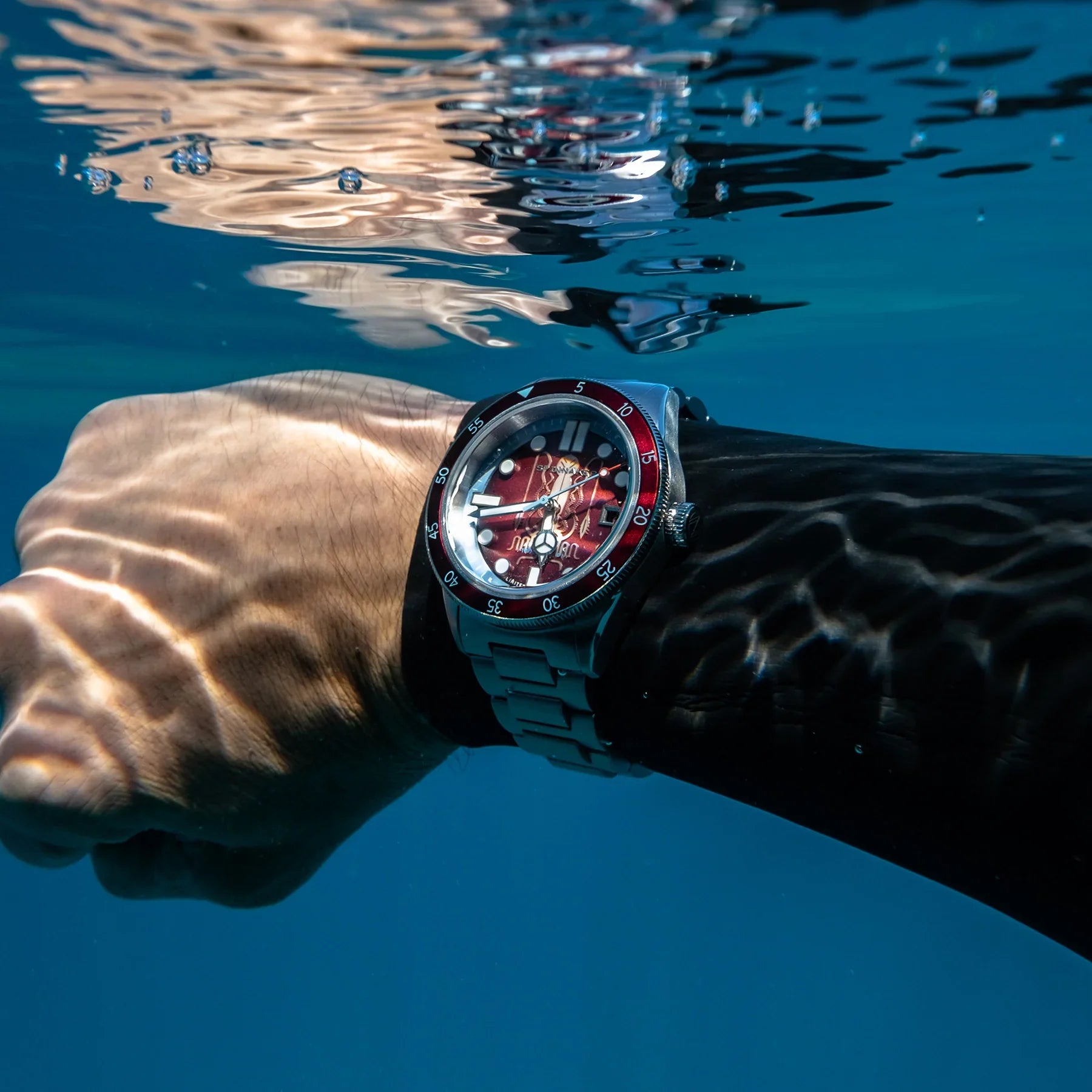 Key Features of Diver Watches A Comprehensive Guide for Enthusiasts ...